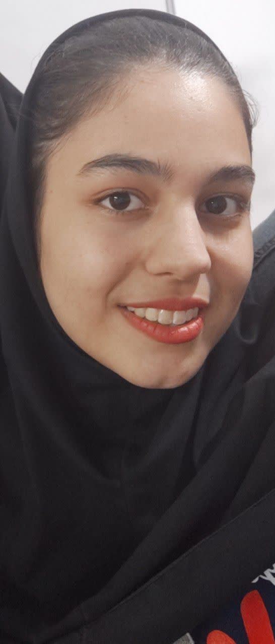 گفتگو با سارا محمودی؛قهرمان آزمون‌های تابستان 1404 از شهربابک